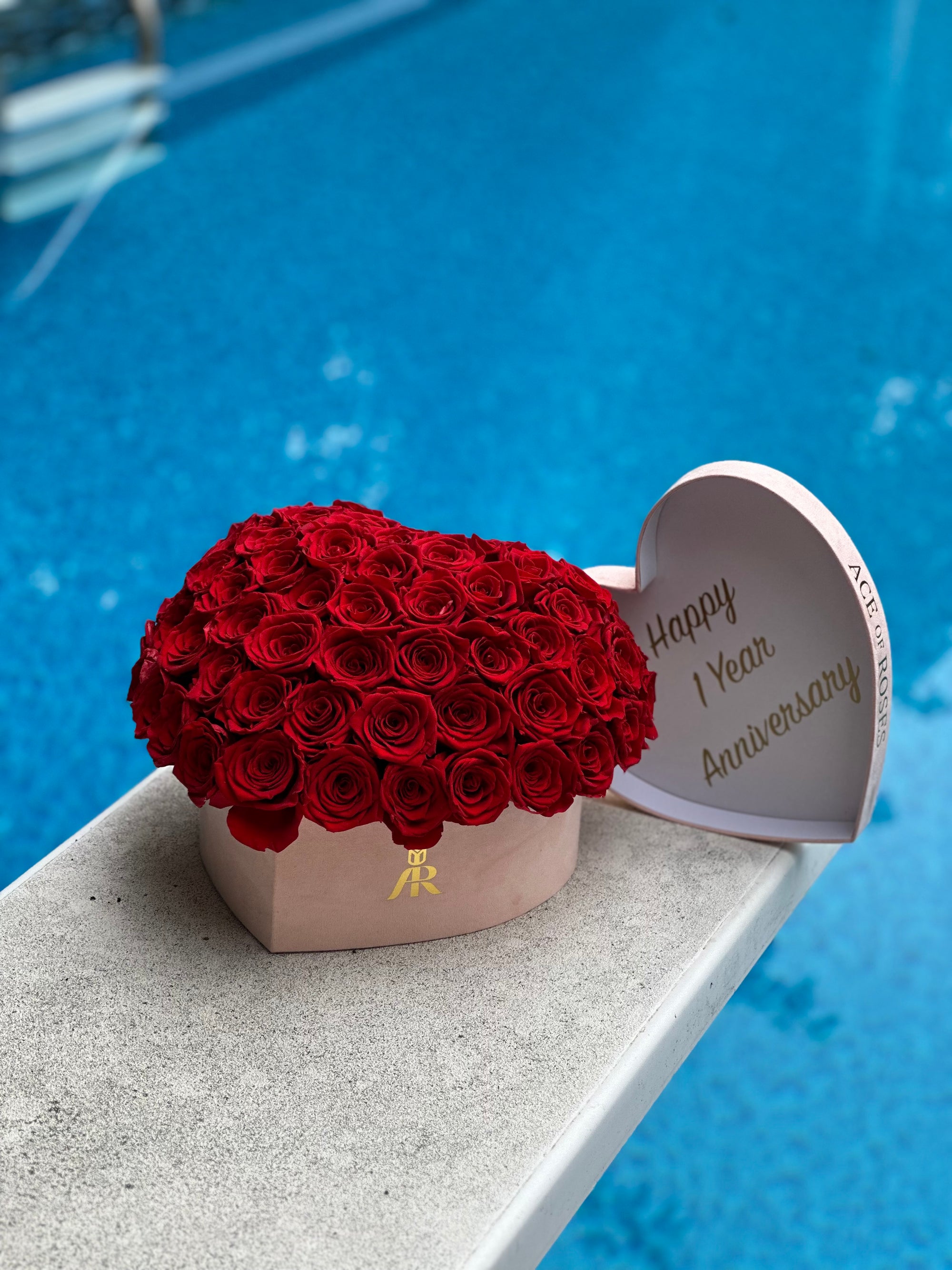 One Year Eternity Rose Boxes delivery in Toronto - Ace of Roses